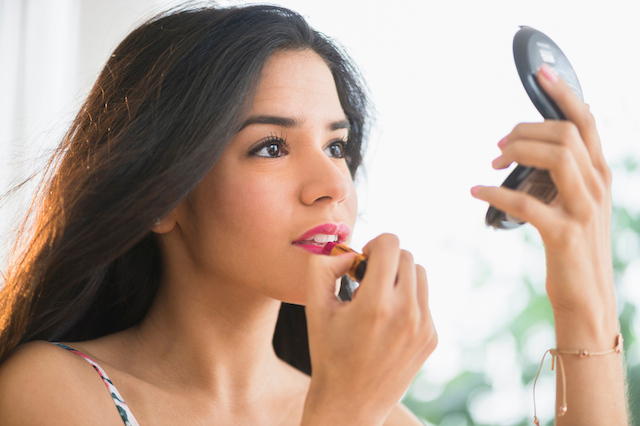 Airplane Beauty Tips for Long Flights | Alpha Airport Parking